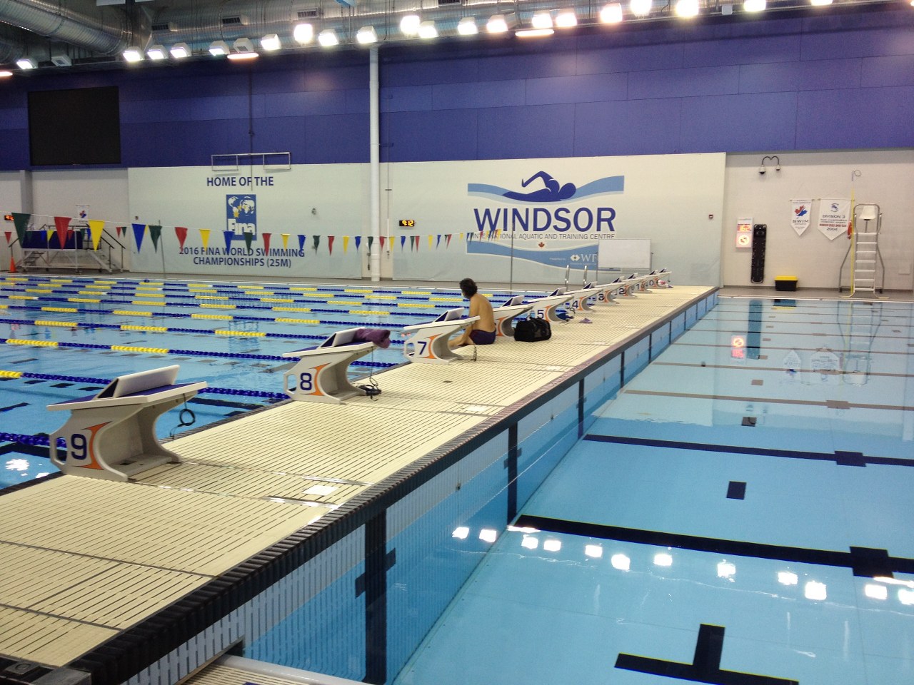 AQUATIC COMPLEX WINDSOR, CANADA - Variopool BV